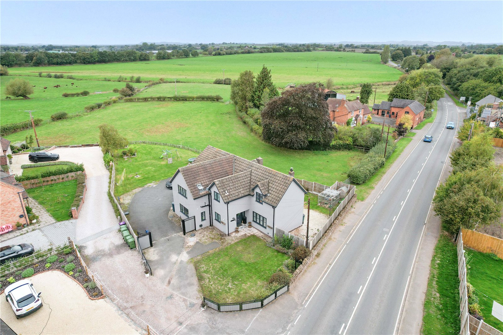 Pear Tree House, Waters Upton, Shropshire, TF6 6NP - Coleman Estates